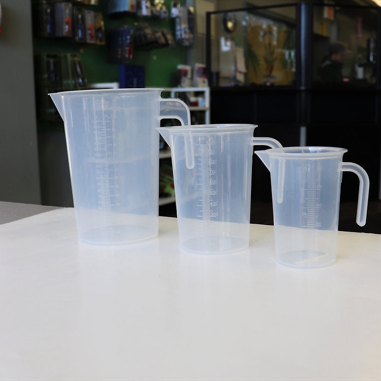 Measuring Jugs Clear Plastic – Growhaus Supply